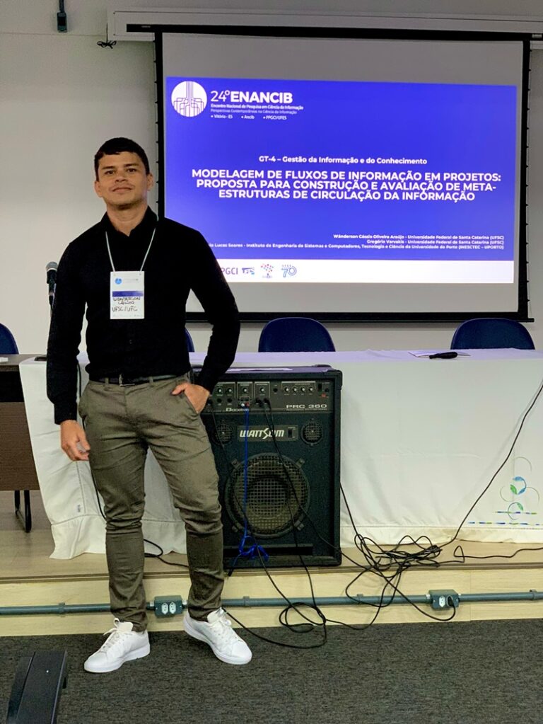 Biblioteca Universitária – Biblioteca Universitária